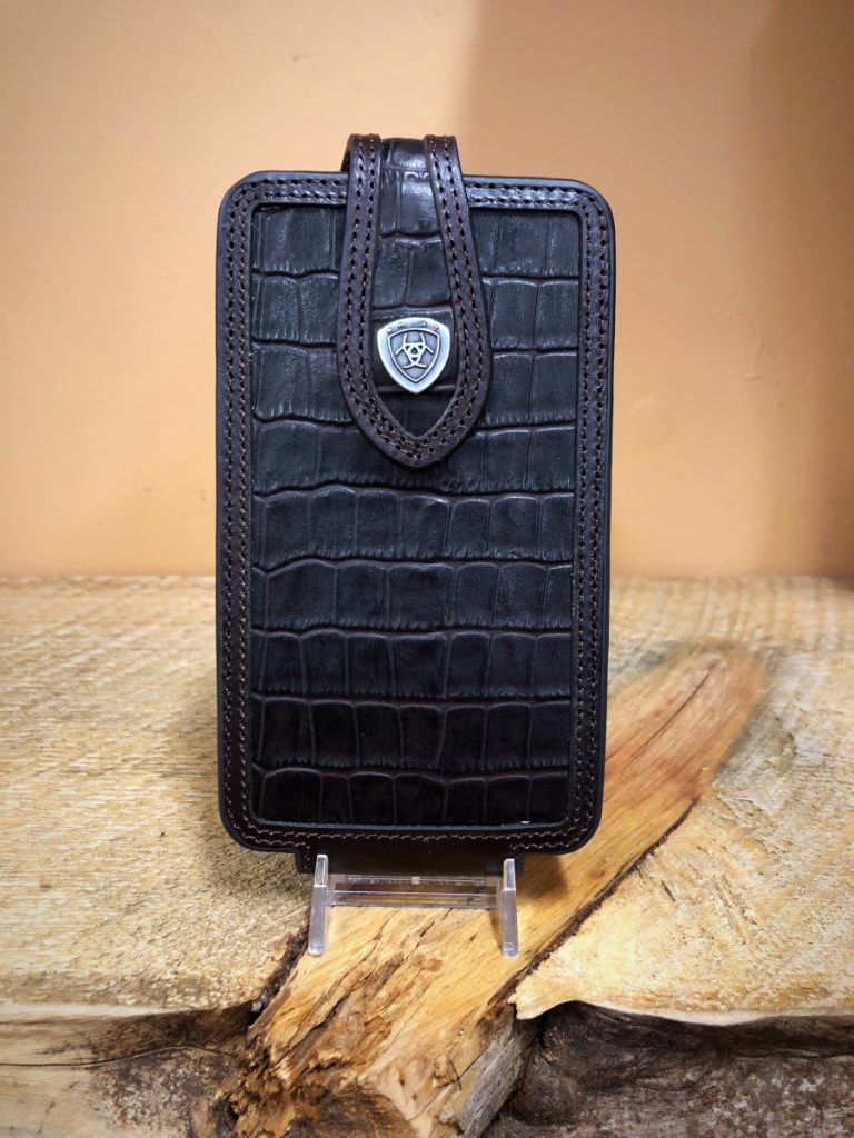 ARIAT – Logo Concho & Crocodile Print Cell Phone Case ( Chocolate Brown ...