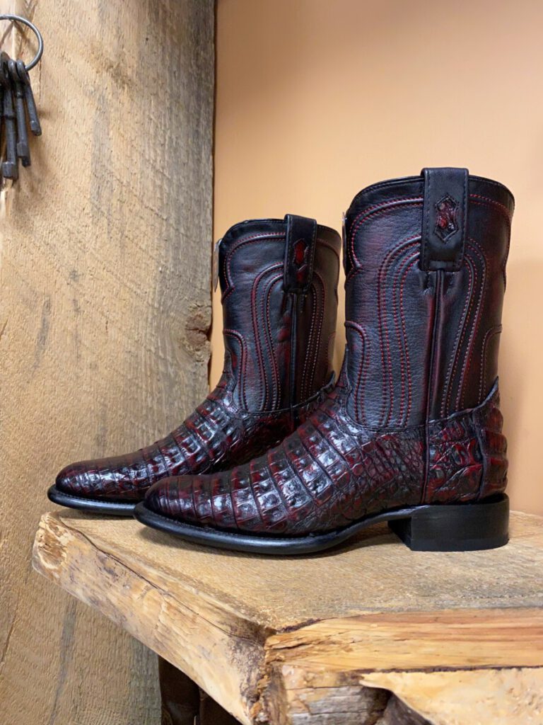 Los Altos – Roper Boot Caiman Belly Black Cherry – El Potrerito