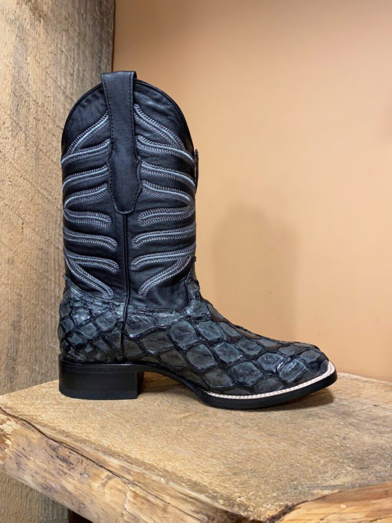 Los Altos – Wide Square Toe Pirarucu Boot (Gray Glossy) – El Potrerito