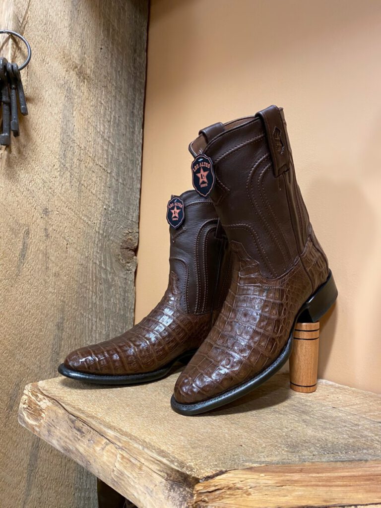 Los Altos – Los Altos Men’s Caiman Belly Roper Boot ( Brown ) – El ...