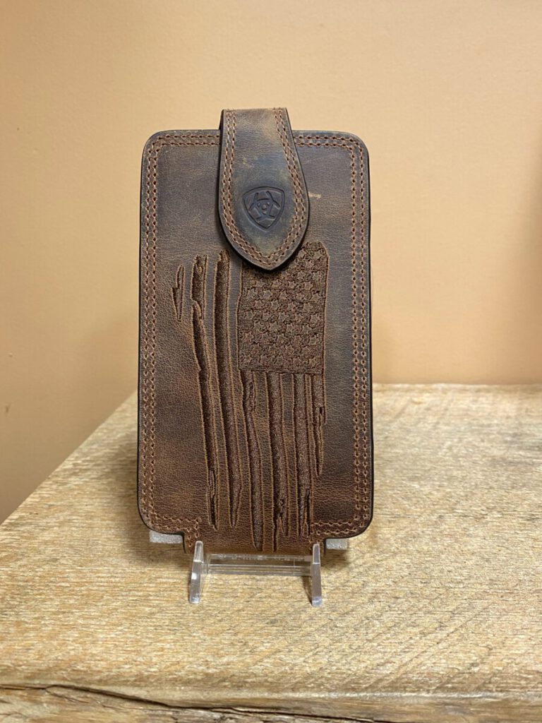 ARIAT- Large Distressed USA Flag Large Cell Phone Case 3 3/4″ W x 7 ” H ...