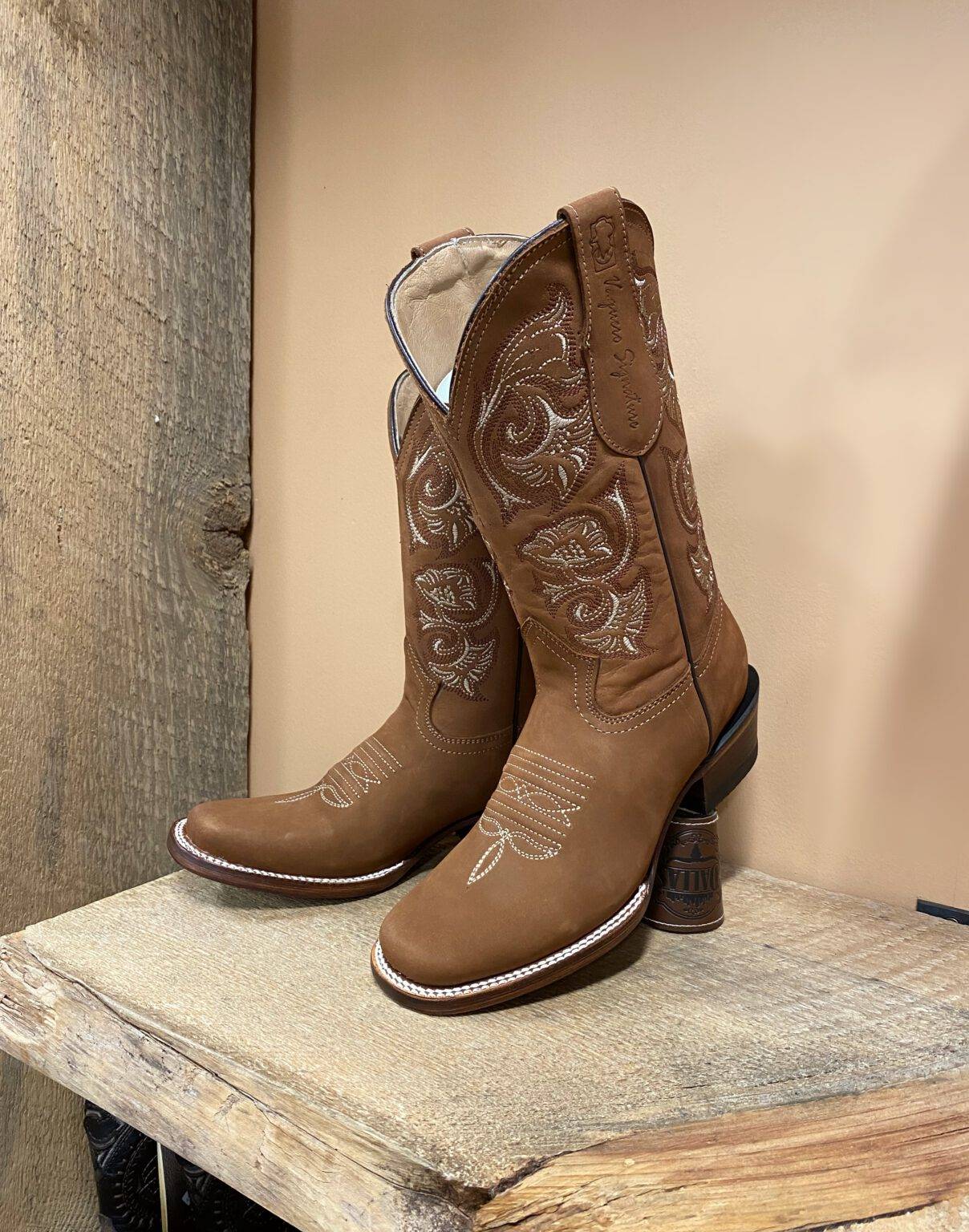 Vaquero Boots – Embroidered 245W032630 – El Potrerito